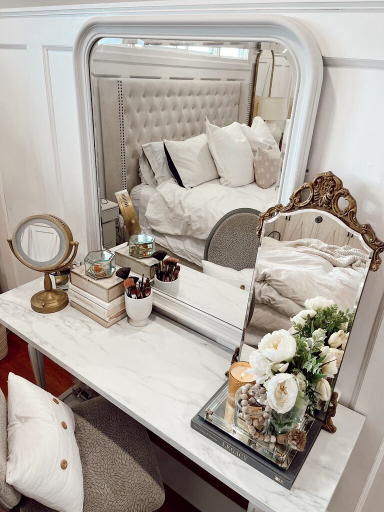 Vanity Table DIY | This Little Estate